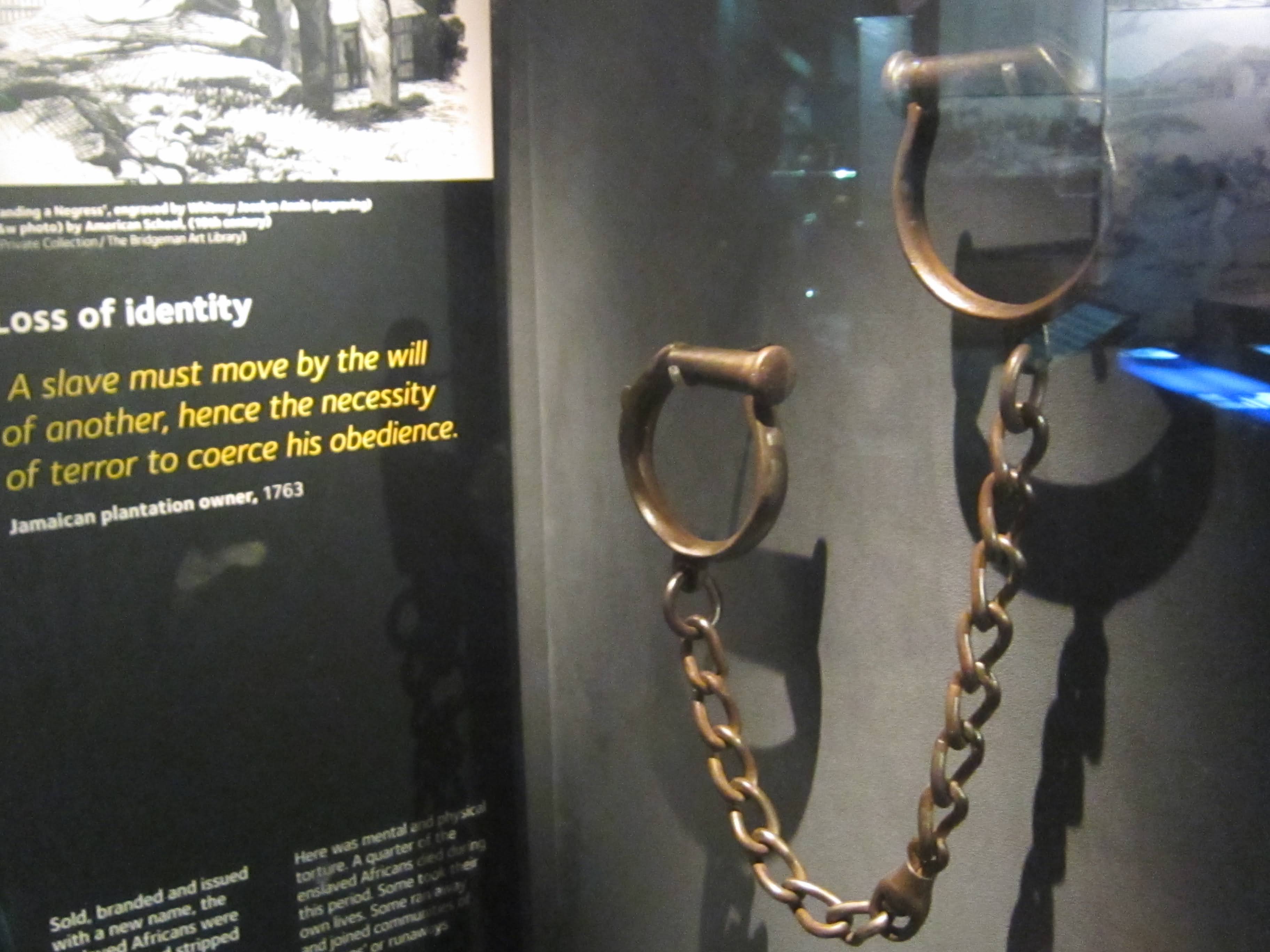 Liverpool – Corgi and a Cuppa Tea